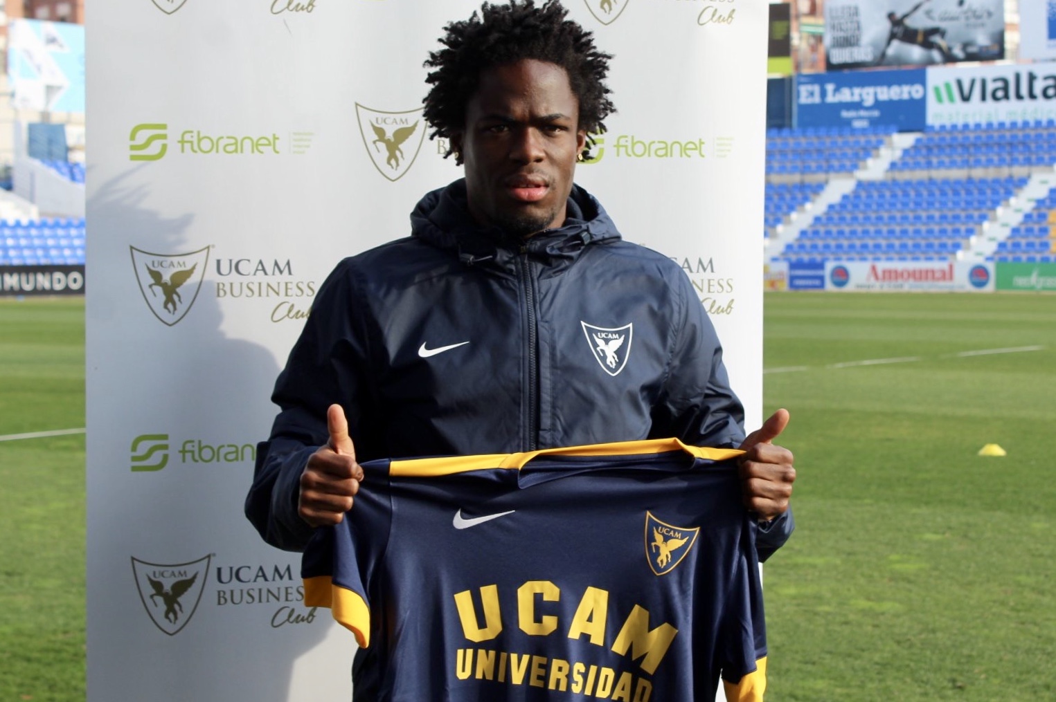 Jean Jules, “muy feliz” tras llegar al UCAM Murcia | 5 más el descuento